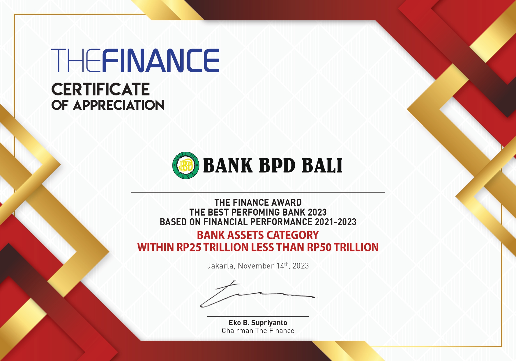 Pertahankan Kinerja Baik di Tengah Tantangan Digitalisasi Industri Keuangan, Bank BPD Bali Raih ...